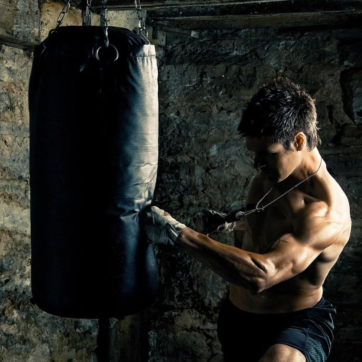 How to use Punching Bags? | Boxing Workout Tips – RingMaster Sports